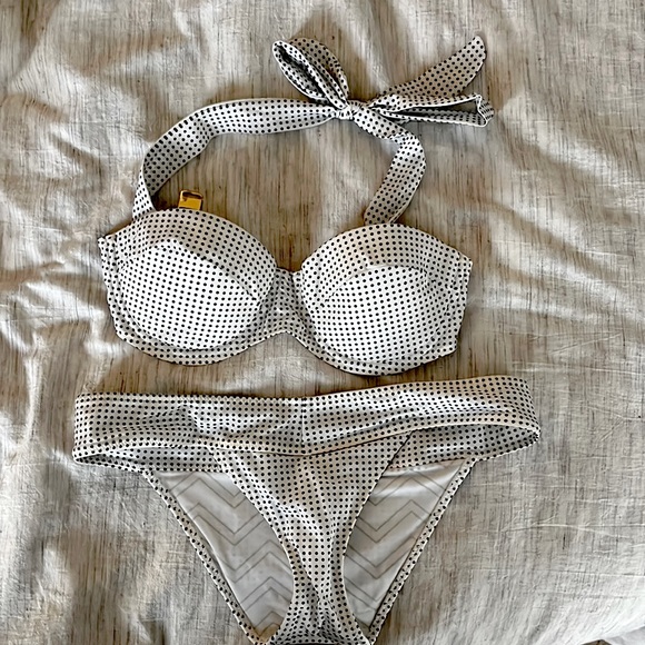 Charlies | Swim | Never Worn Charlie By Matthew Zink Bikini | Poshmark